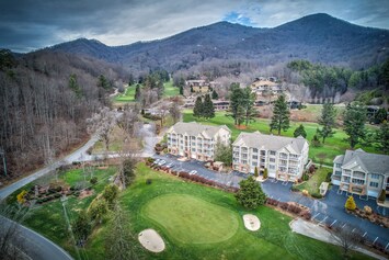 Maggie Valley Club & Resort, Maggie Valley Vacation Rentals: house ...