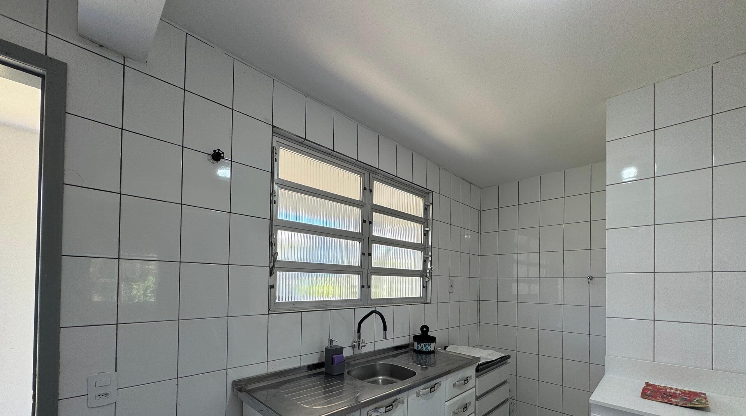 Encanto na Praia de Daniela Térrea - Floripa/SC | Cozinha privada
