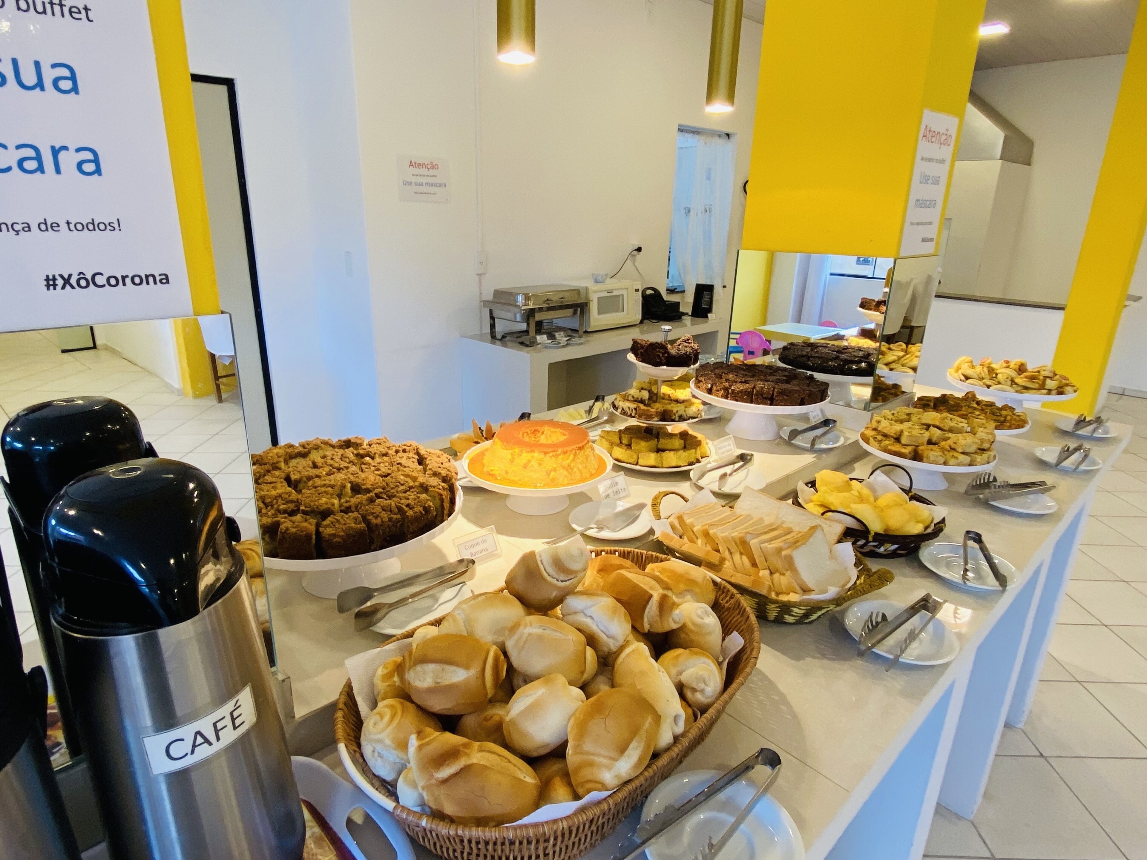 Pequeno-almoço tipo buffet diário incluído 