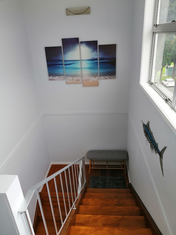 Amazing Seaviews! 1 Min Walk To Town And Waterfront. - Tauranga