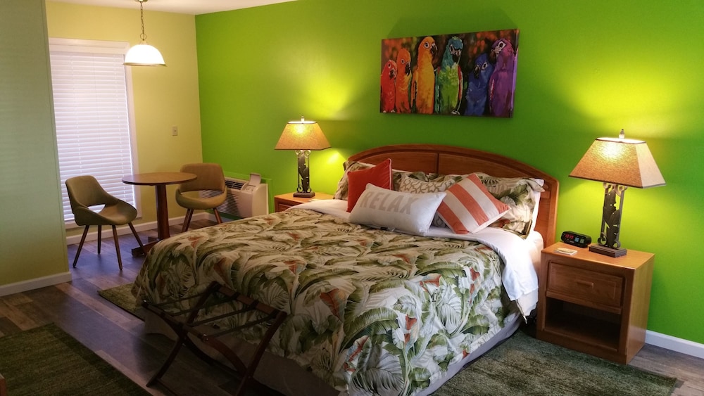 Come To Relax At Huge 6 Bd/6 Ba - Sleeps 18 People At Margaritaville Lake Resort - Sunrise Beach, MO