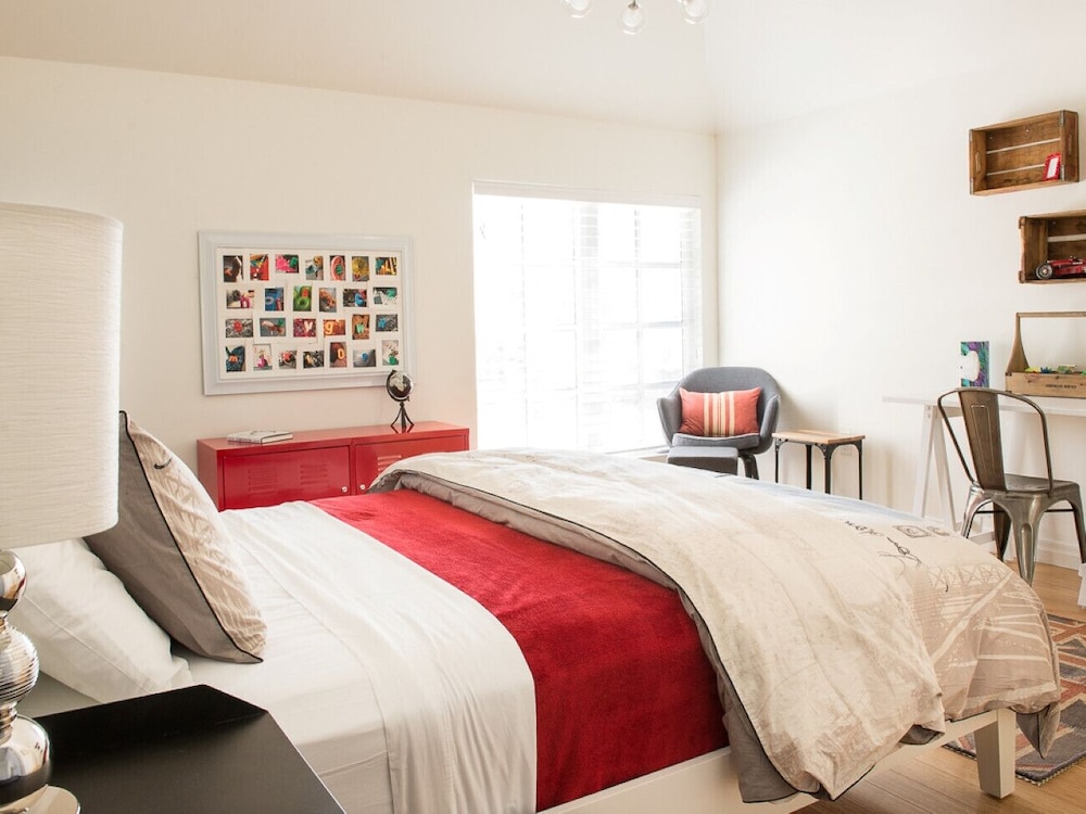 Peaks On Gate, Open Concept Living! - Niagara-on-the-Lake