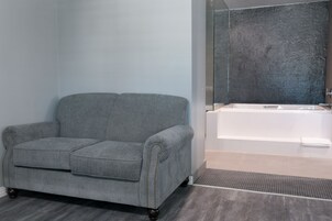 Quarto lua de mel, 1 cama King, para não fumantes | Comodidades do quarto