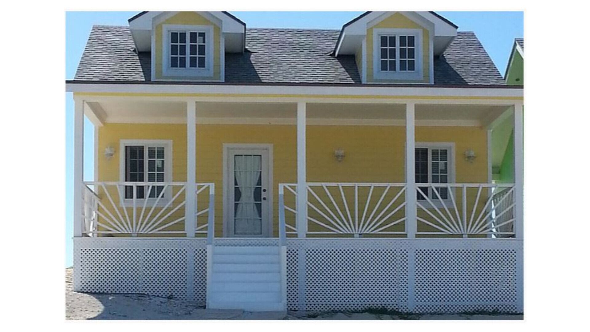 Astoundingly Pure and Blue Ocean View- Quiet and Serene Vacation Spot ...