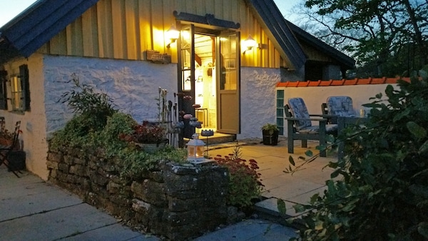 Som Hemma Gardscafe Bed & Breakfast - Öland