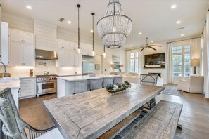 'Tidey Whitey' Seacrest Beach Rental on 30A + Private Pool and Spa ...