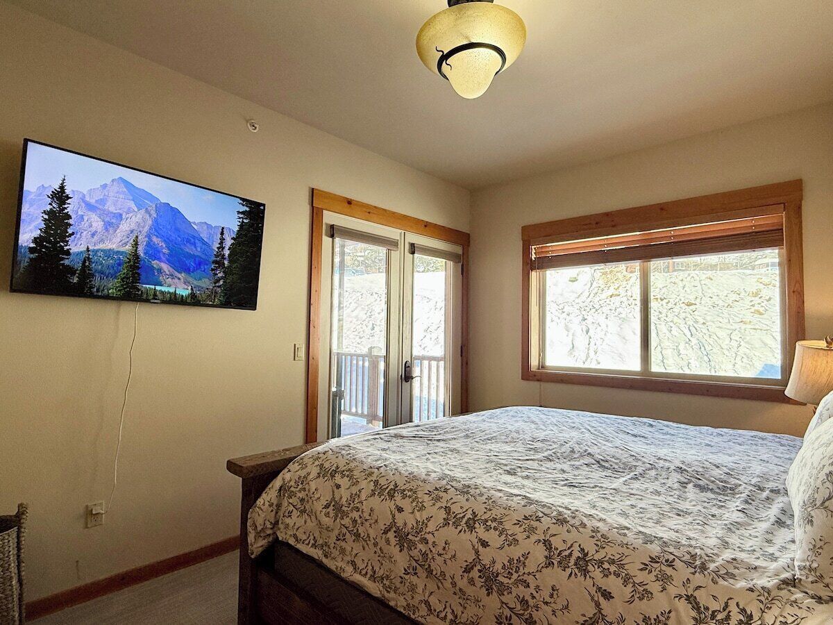 Lovely Black Diamond Condo At Whitefish Resort - Whitefish, MT