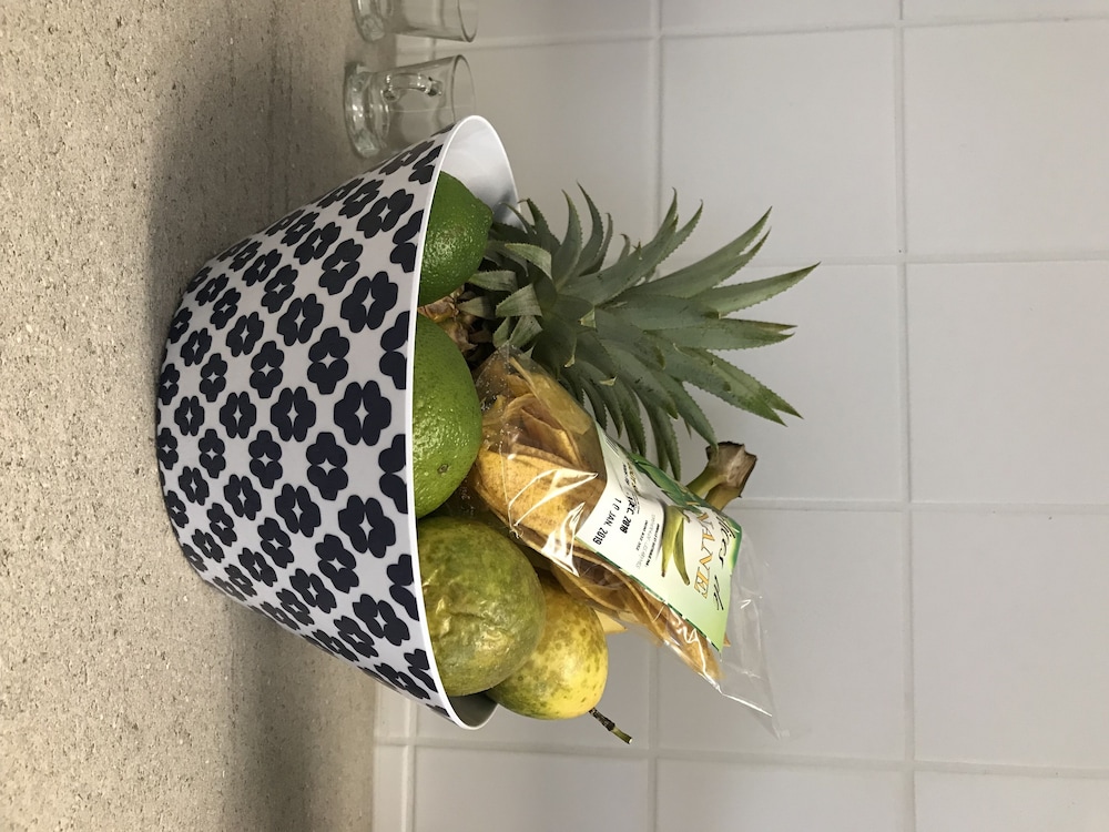 La Rose Des Mers...appartement Sur La Plage - Guadeloupe