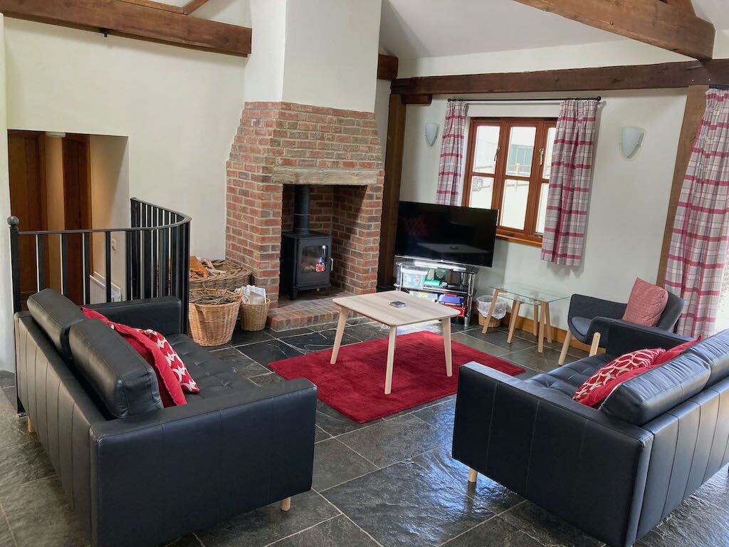 Stunning Detached Character Barn In Idyllic Countryside Near Bridport & Beaches - Bridport