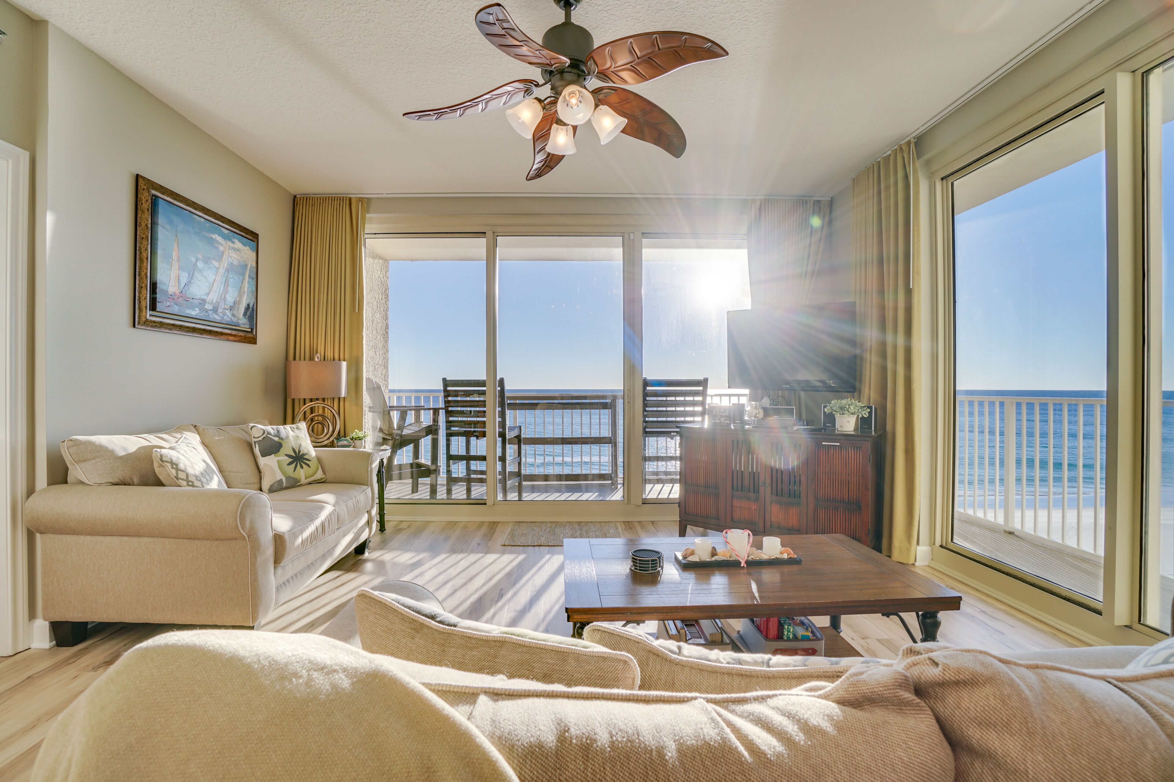 6th Floor Wrap Around Balcony End Unit, W 2 Parking Spots. Spectacular Views!!