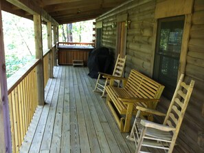 Quiet cabin located in the Douglas Lake Resort - Sevierville | Vrbo