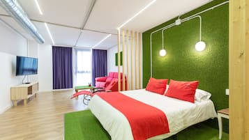 Loft | 1 quarto, escrivaninha, cortinas blackout, quartos à prova de som