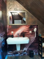 Quarto Individual Básico | Casa de banho