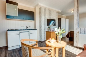 Apartamento, cozinha (44) | Secretária, cortinas/cortinados opacos, Wi-fi grátis 