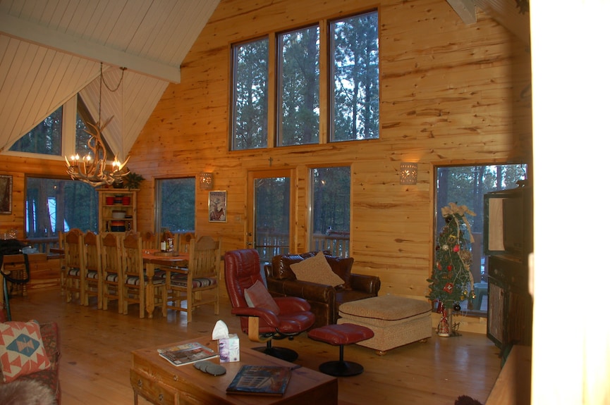 Cabina Pintoresca Montaña - Capacidad Para 8 - Angel Fire, NM