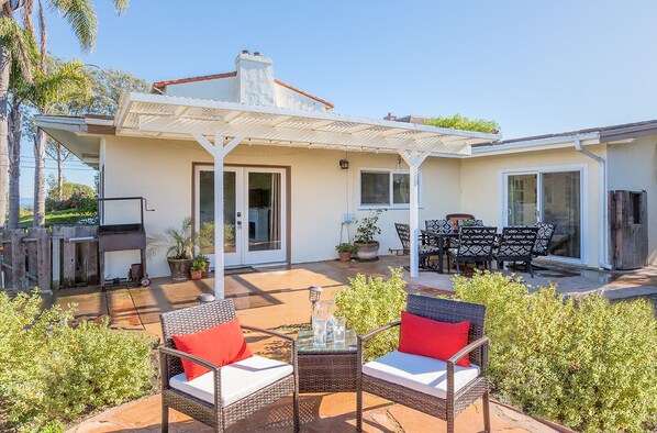 Ocean and Mountain Views, Hot Tub, AC - Santa Barbara | Vrbo