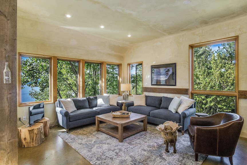 Lake Pend Oreille Retreat - Shepherd Lake, ID