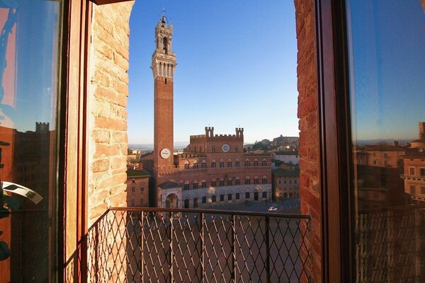 Torre Del Campo - Siena