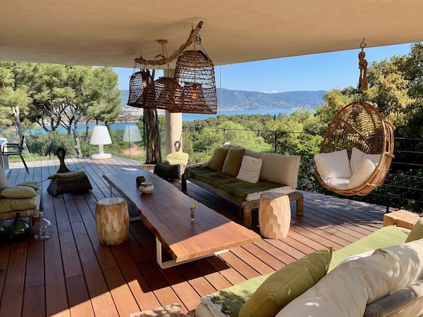 Cap Bénat, 8 People, Real Sea View, Swimming Pool, Air Conditioning, Wifi, 180cm And 160cm Bed - Île du Levant