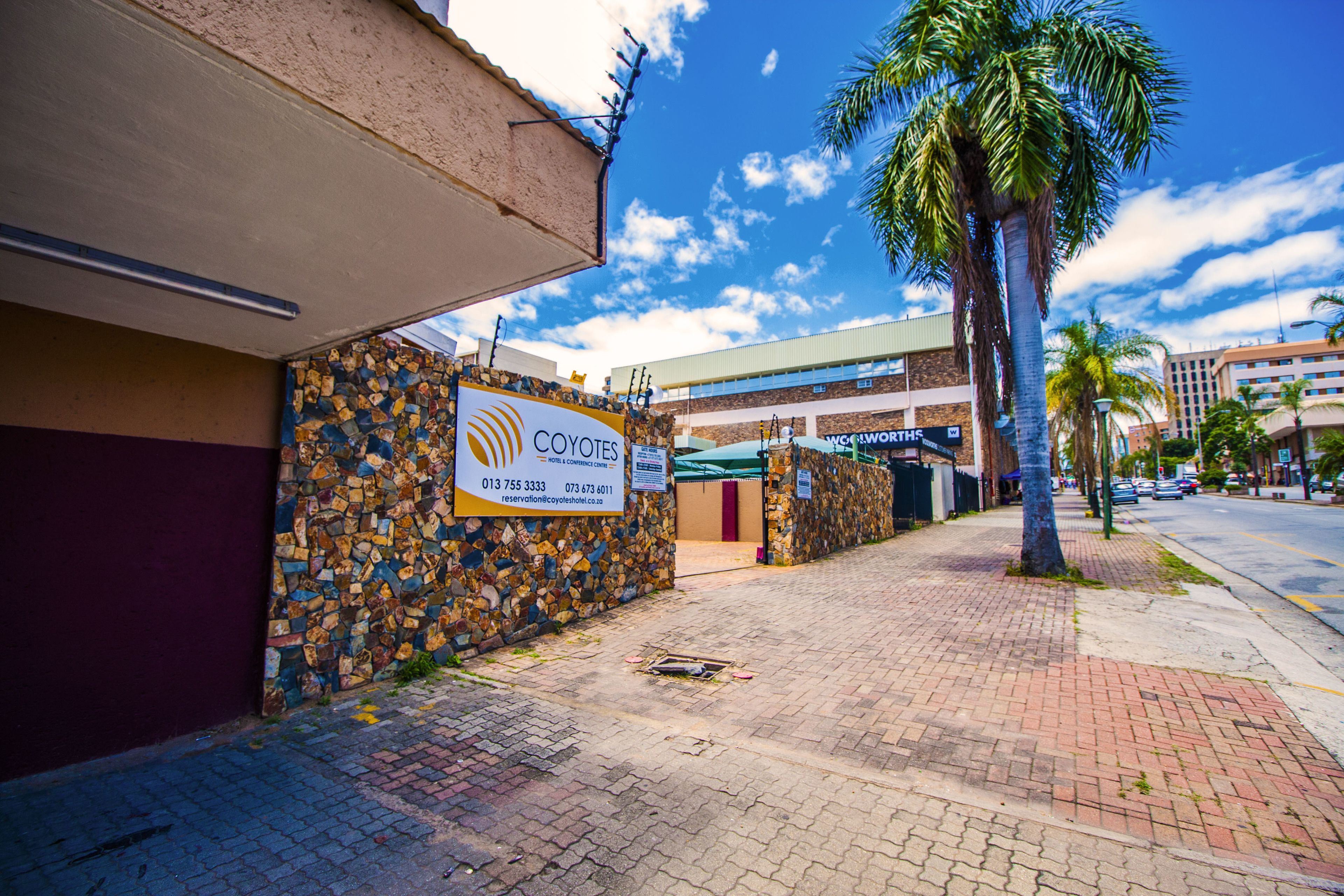 Fachada da propriedade