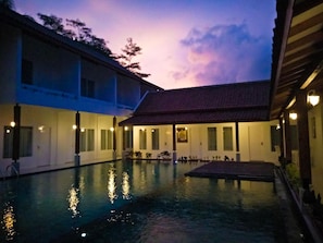 Piscina exterior