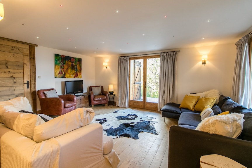 Chalet Met Bubbelbad, Suana En Een Spectaculair Uitzicht - Verchaix