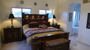 Amazing Luxury Resort Home - Heated Pool! - Phoenix | Vrbo