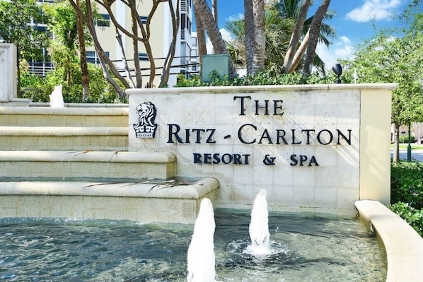 BEACHFRONT - @ the Ritz Carlton 5 Star Resort & Spa - Tennis - Key ...