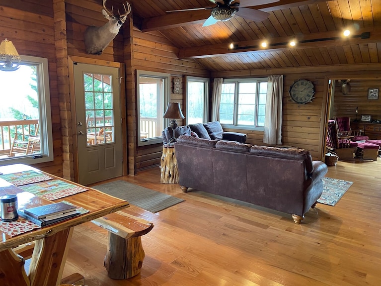 Escapade Au Southern Grace Cabin Au Bord Du Lac Patoka Sur 22 Hectares * 5 éToiles-super Propre * - Indiana