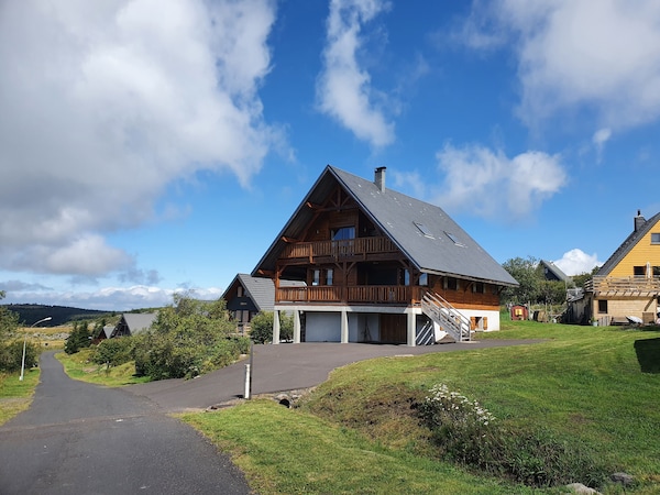 Grande Chalet - Esposto A Sud, Vista Sul Cantal - Presso La Stazione Sciistica A 1400 Metri - Le Mont-Dore
