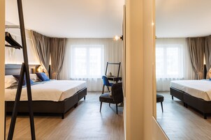 Quarto família | Frigobar, cofres nos quartos, berços (sobretaxa), Wi-Fi de cortesia