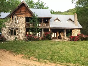 Charming Farm Voted Most Beautiful & Peaceful Places in the Eastern U.S ...