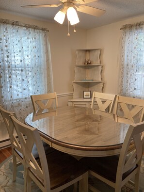 Family Friendly, Beach Themed Cottage - Chalker Beach - Old Saybrook ...