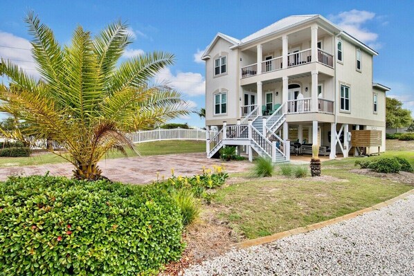 Lazy Days | Beachside 1 | Orange Beach, AL - Orange Beach | Vrbo