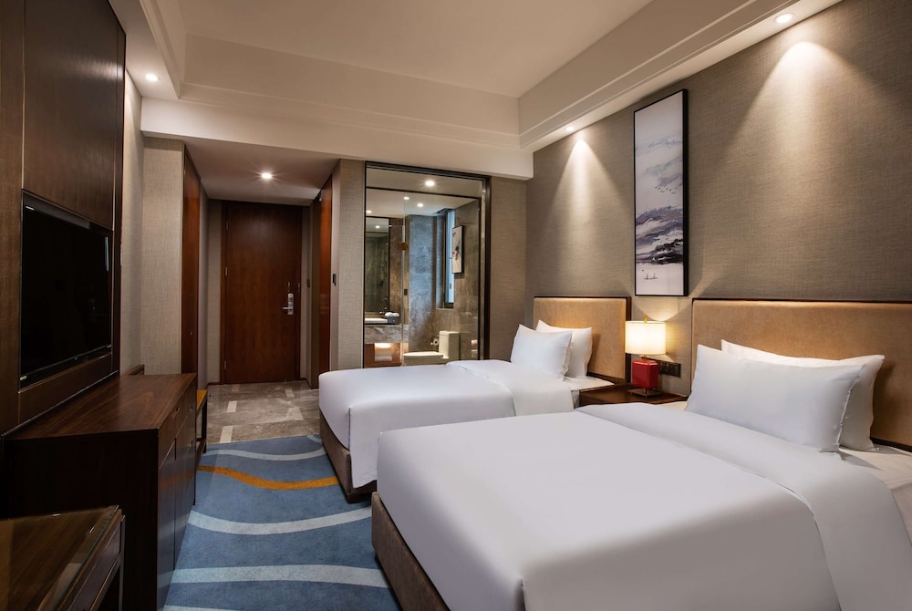 Ramada Encore By Wyndham Wuhan Caidian - Wuhan