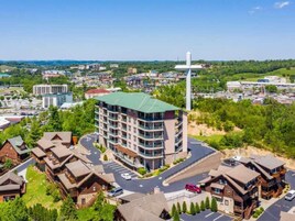 Condo, 2 quartos | Fachada