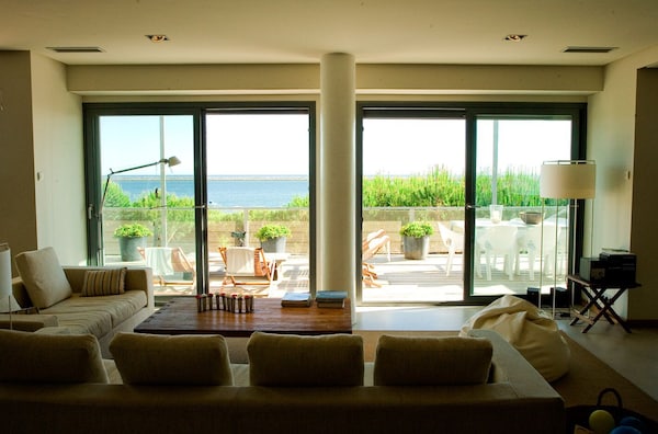Spectacular Beachfront Villa, Mazagón. Huelva. - Mazagón