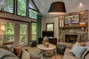 Spacious Lakefront House on Norris Lake in Deerfield Resort, Sleeps 16 ...