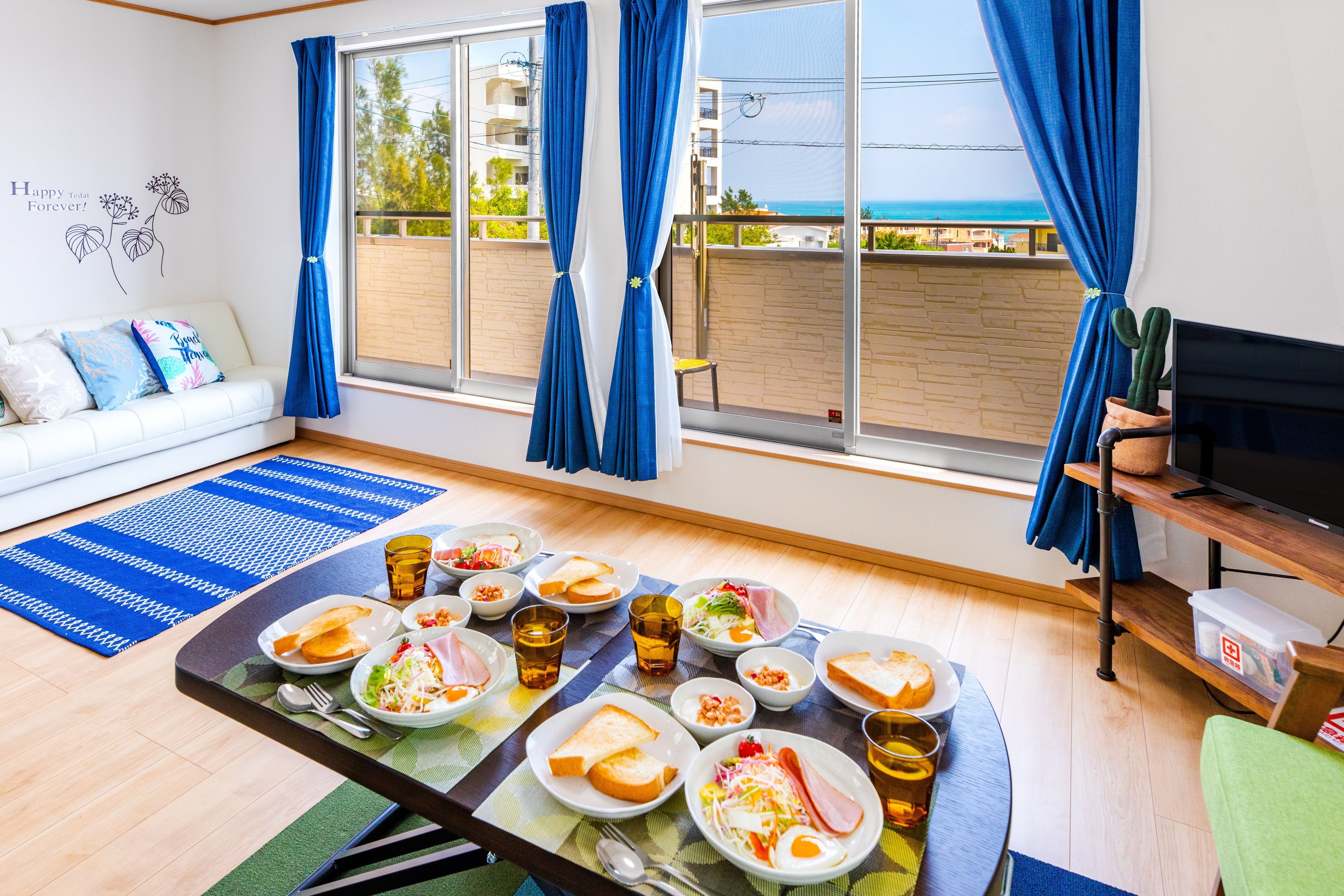 Casa (Private Vacation Home) | Sala de estar | TV de ecrã plano 