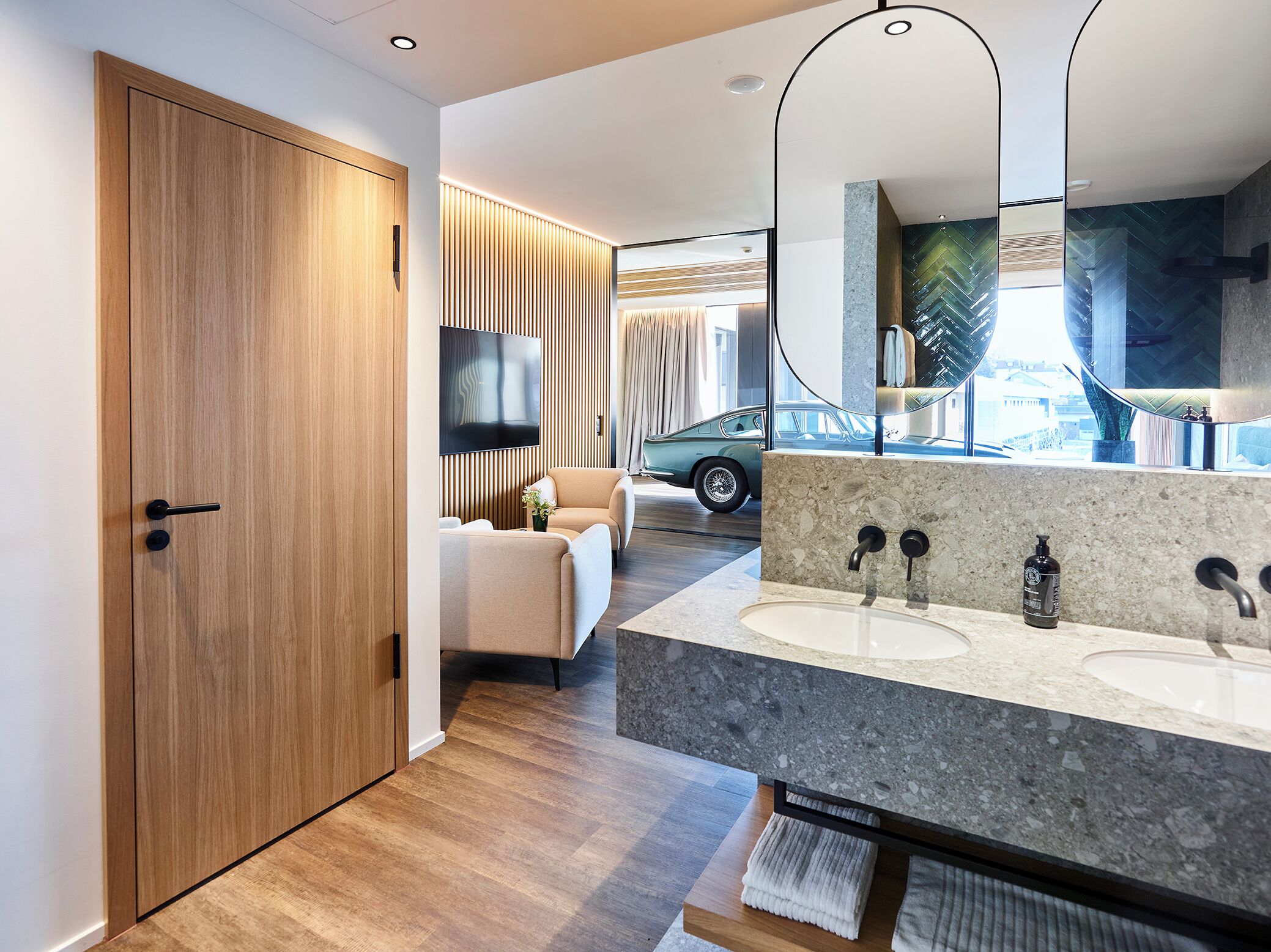 Quarto premium, 1 cama King, para não fumantes | Banheiro | Secador de cabelo, toalhas de banho, sabonete, shampoo