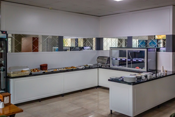 Pequeno-almoço tipo buffet diário incluído