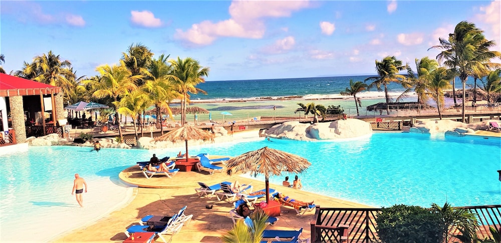 Touba Manga Beach - Saint-François