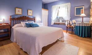 Quarto Duplo ou Twin Básico, vista para o jardim | Berços/camas para crianças grátis, Wi-fi grátis