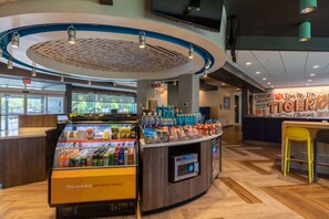 Snack-bar