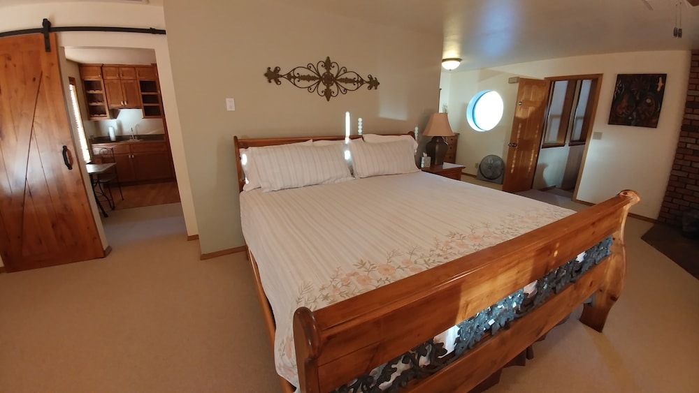 Breathtaking Views! Huge 5200 Sf. Sleeps Up To 24! - Page