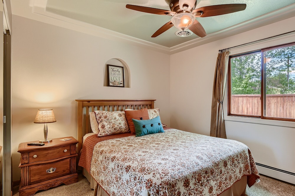 Close To Old Town & Many Wedding Venues Rv's & Pets Ok Approval #20-zone2799 - Fort Collins, CO