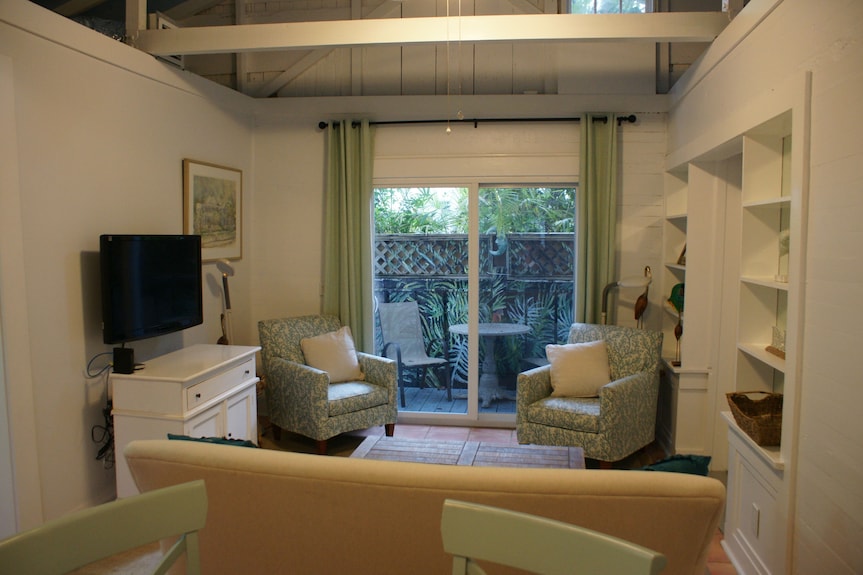 Little Paradise, Historic Harbor Old Town Key West 2/1.5 - Key West, FL