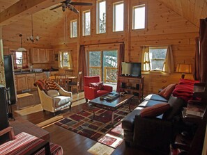 Family Mountain Retreat - Rainbow Valley | Vrbo