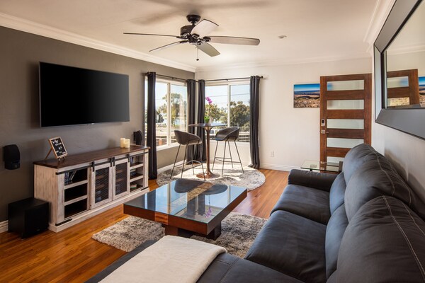 Views Of Mission Bay And Lots Of Outdoor Living Space - Morena - San Diego