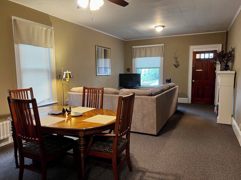 10 Minutes à Pied Des Chutes Du Niagara - Niagara Falls, NY